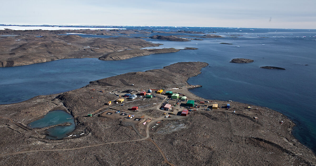 Australian Icebreaker Nuyina Sets Sail for Antarctic Research Voyage