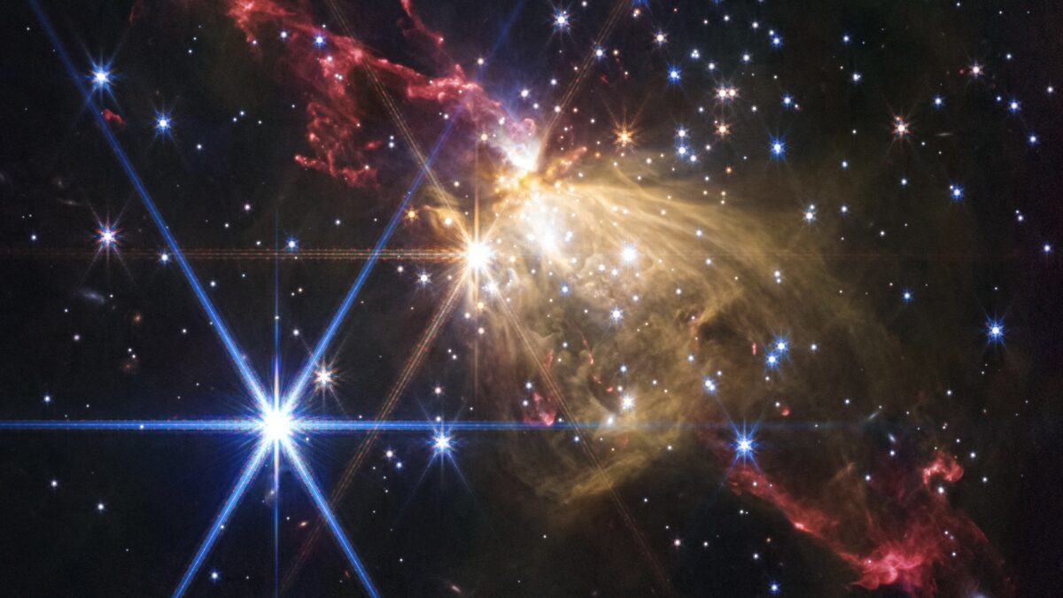 James Webb Space Telescope Captures Rare Image of Giant Star