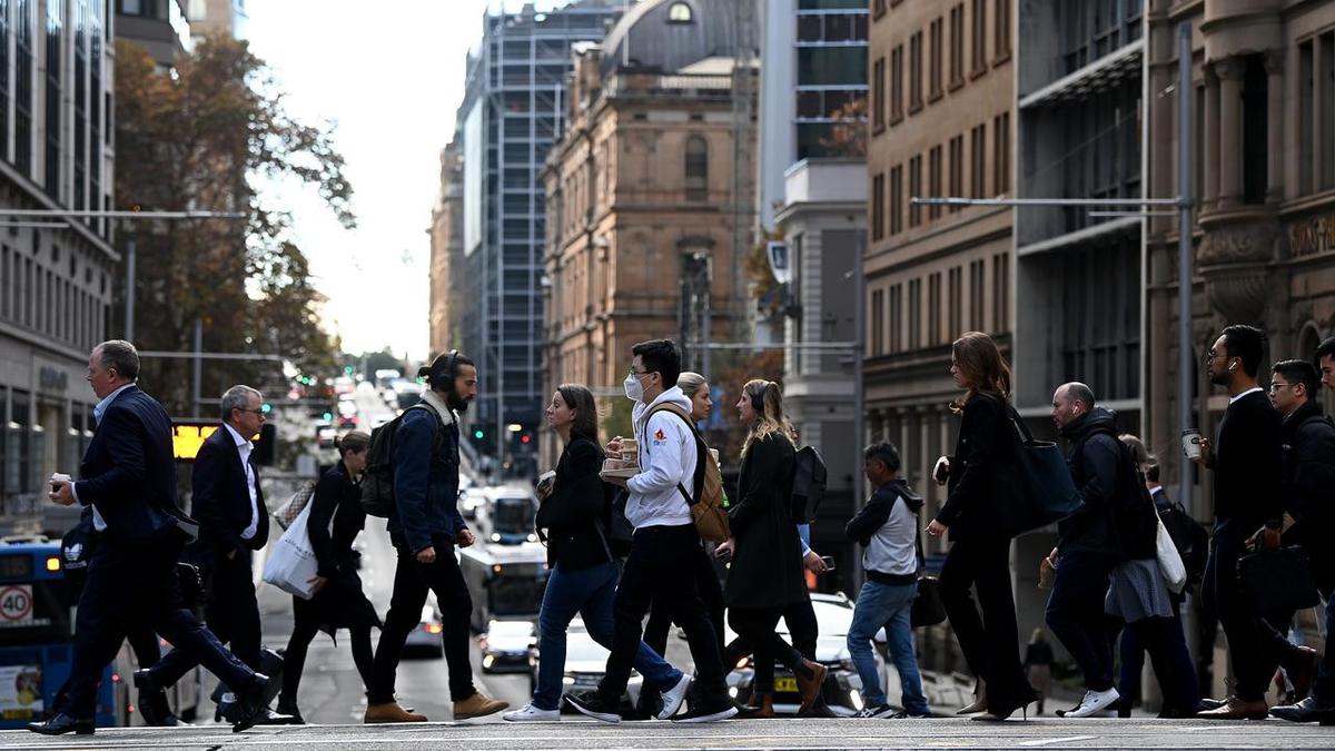 Australia Awaits Key Job Figures Ahead of Potential Rate Cut