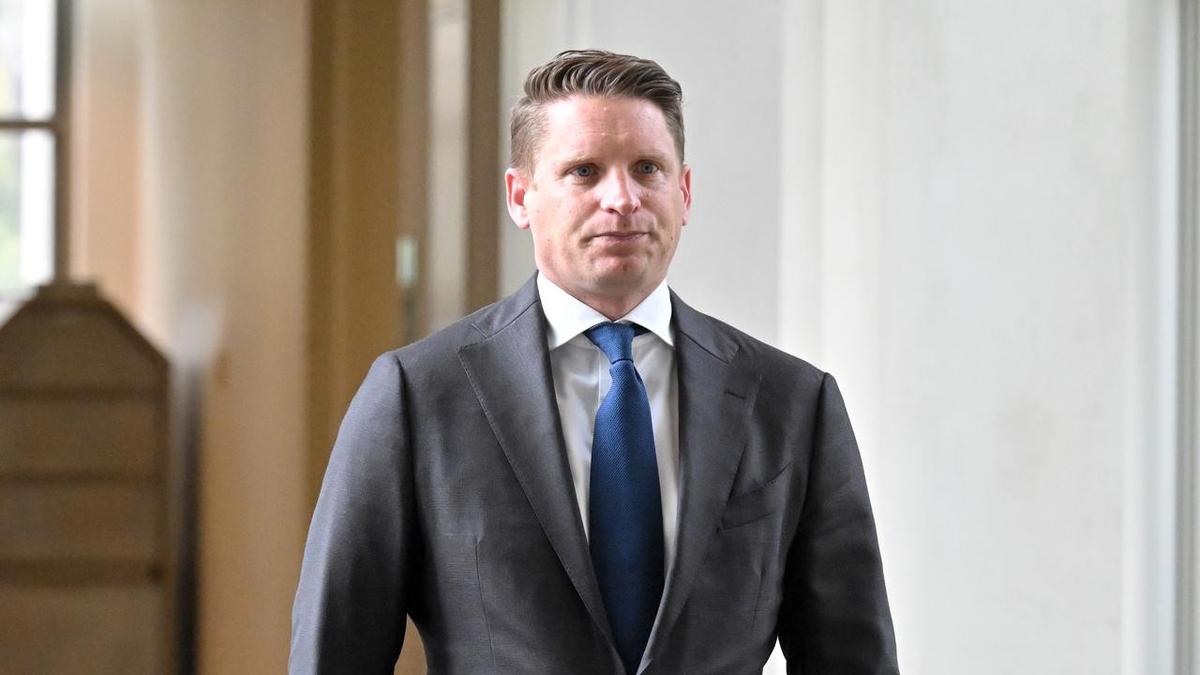 Liberal MP Andrew Hastie Resigns from Shadow Cabinet Amid Controversy