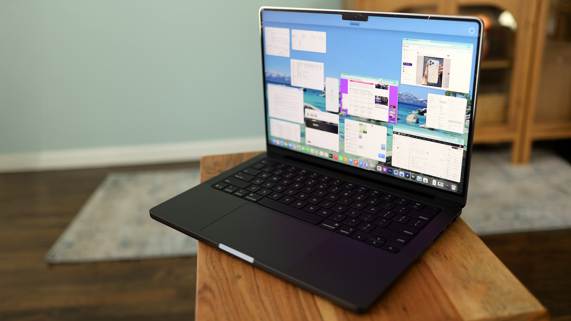 MacBook Pro 14 M5 Redefines Performance with Tab Management