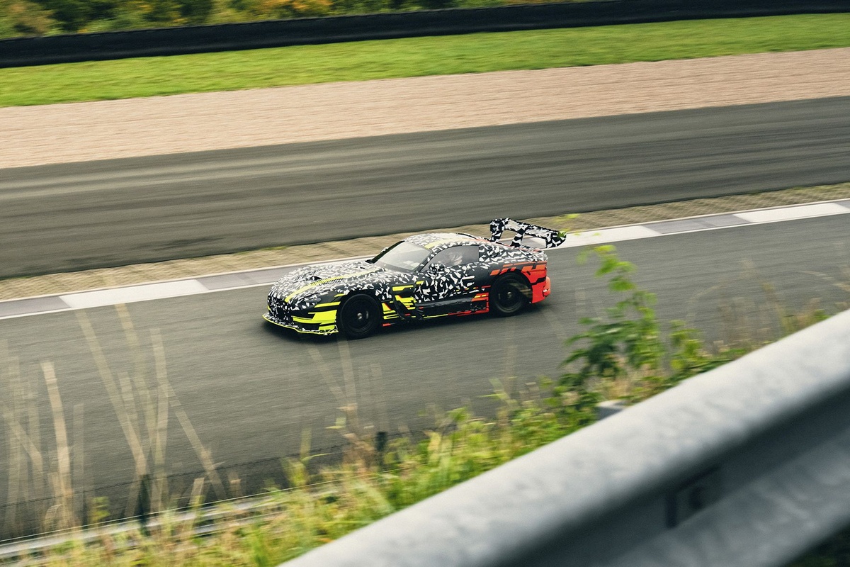 Mercedes Unveils Concept AMG GT Track Sport for Intensive Testing