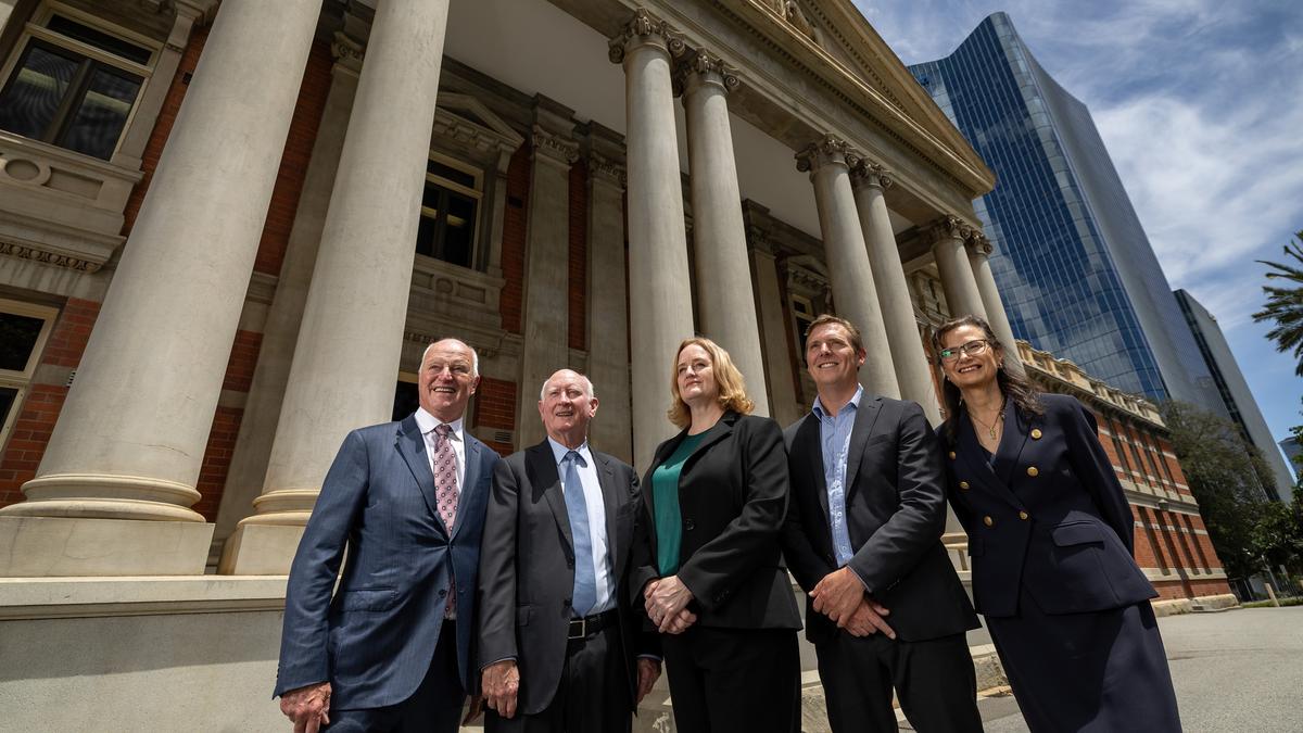 Cullen Macleod Acquires Taylor & Taylor, Boosts High-Net-Worth Practice