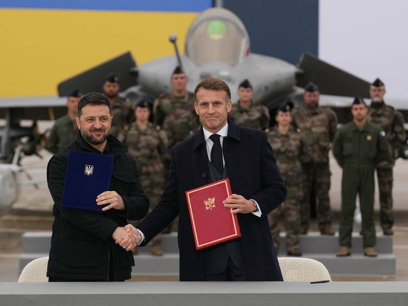 Ukraine Secures Deal for 100 French Rafale Warplanes