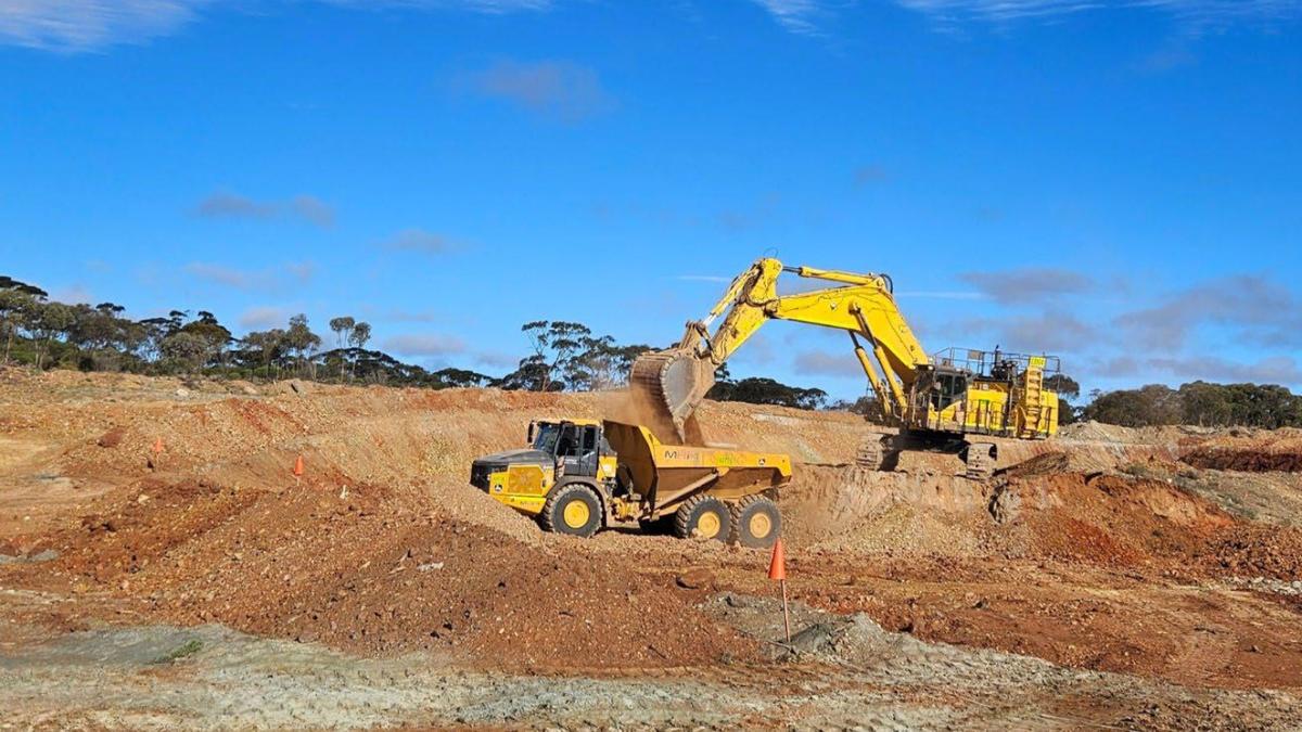 Auric Mining Banks $10.8M After Stellar Gold Run at Munda