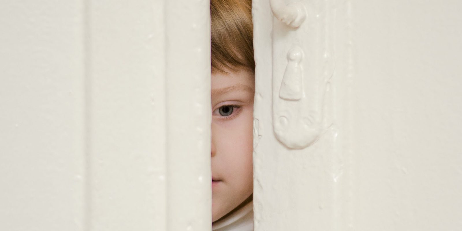 Roblox Mandates Video Selfies for Age Verification of Young Users