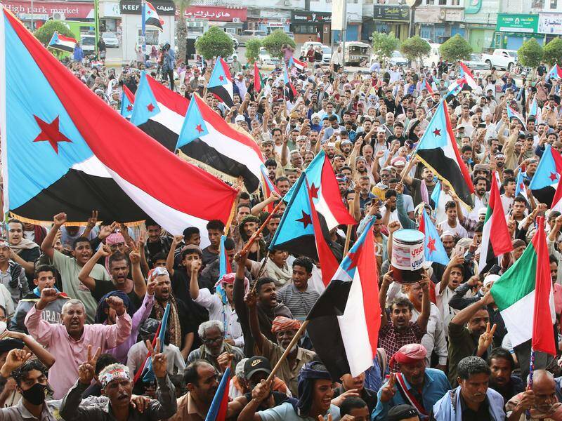 Yemeni Council Expels Separatist Leader Amid Rising Tensions